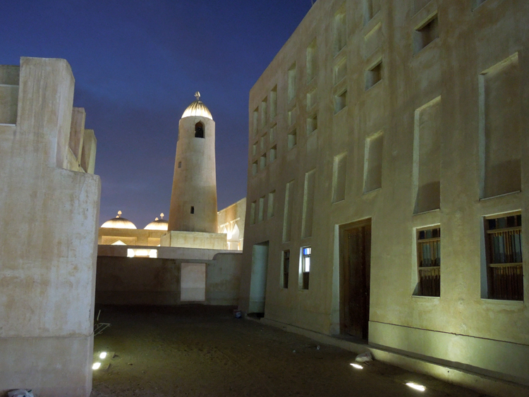 An evening walk through Doha’s Souq Waqif | Tim Unwin's Blog