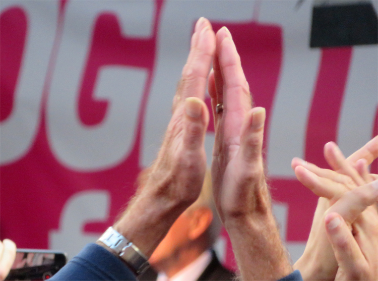 Marching for a “People’s Vote”, 19th October 2019 | Tim Unwin's Blog